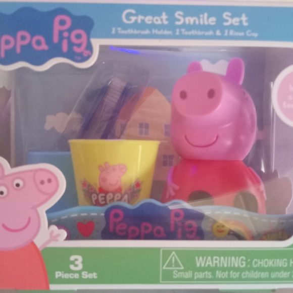 Peppa Pig | Bath, Skin & Hair | Peppa Pig Smile Set | Poshmark
